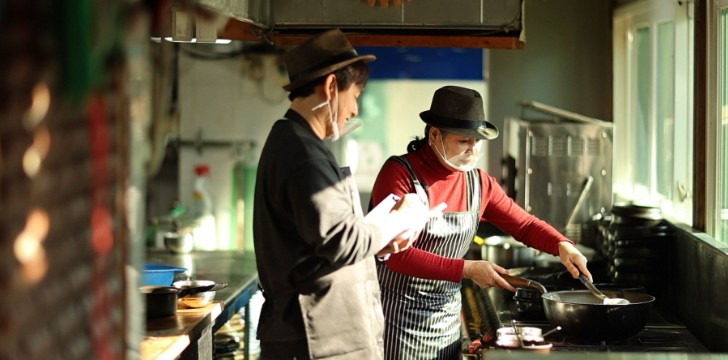 동네 한 바퀴 하동 한 상 40년 경력 장모님 사위 식당 하동한상 참게가리장 재첩회무침 능시배다구