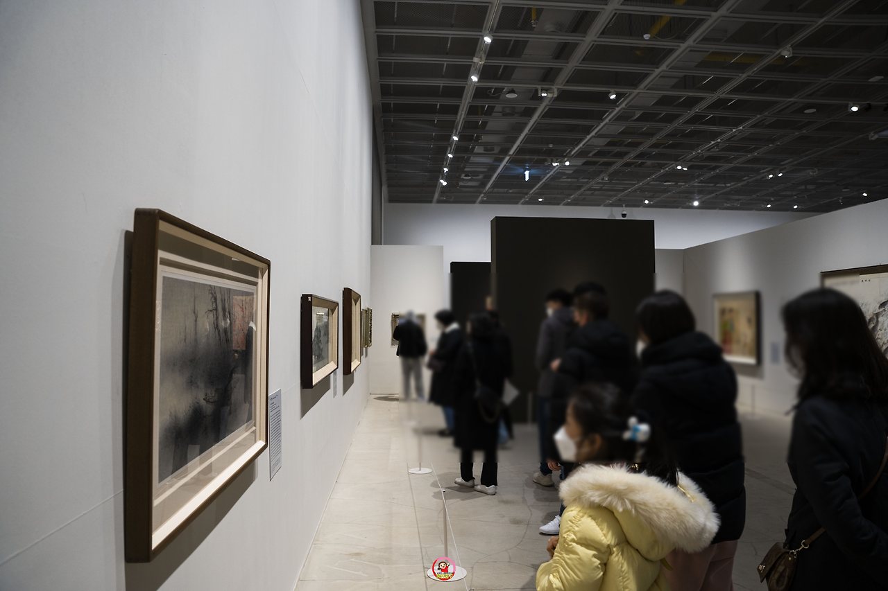 《시대 안목 時代 眼目》은 국립현대미술관 소장의 이건희컬렉션을 중심으로 광주시립미술관의 이건희컬렉션 그 외 국내 저명한 개인