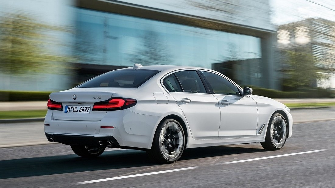 BMW 520i 연비, 가격, 제원 - 준대형 세단 가솔린