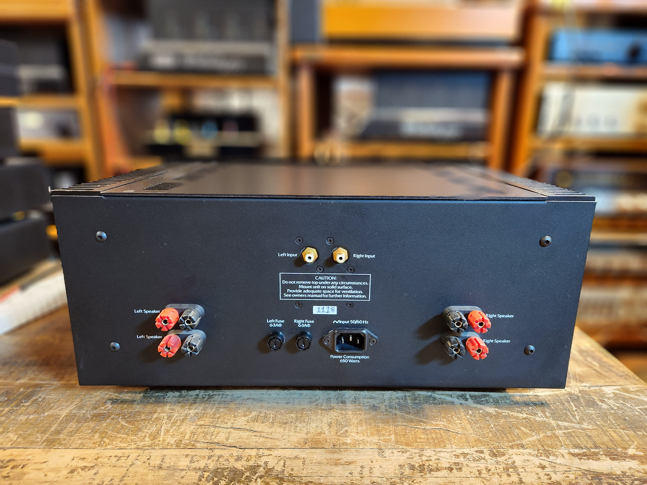 영국 Musical Fidelity 뮤지컬피델리티 명기 P270파워엠프 입니다 -Aclass a급-(Stock-out)