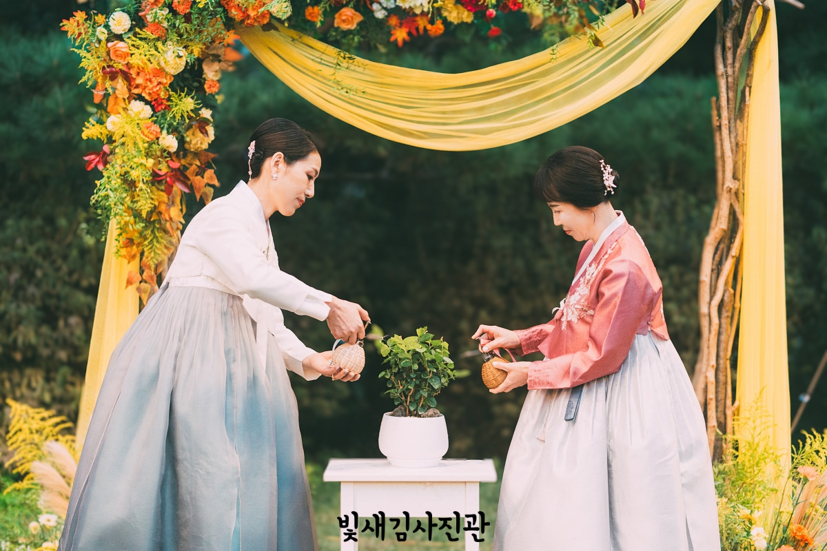 빌라드소전 본식스냅 시흥 소전미술관 웨딩 야간결혼식 빛새김사진관 야외결혼식 하우스웨딩 나이트웨딩 스몰웨딩스냅