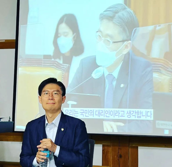 조정훈 의원 프로필 학력 경력 선거이력 논란 모음 민규의정보바다