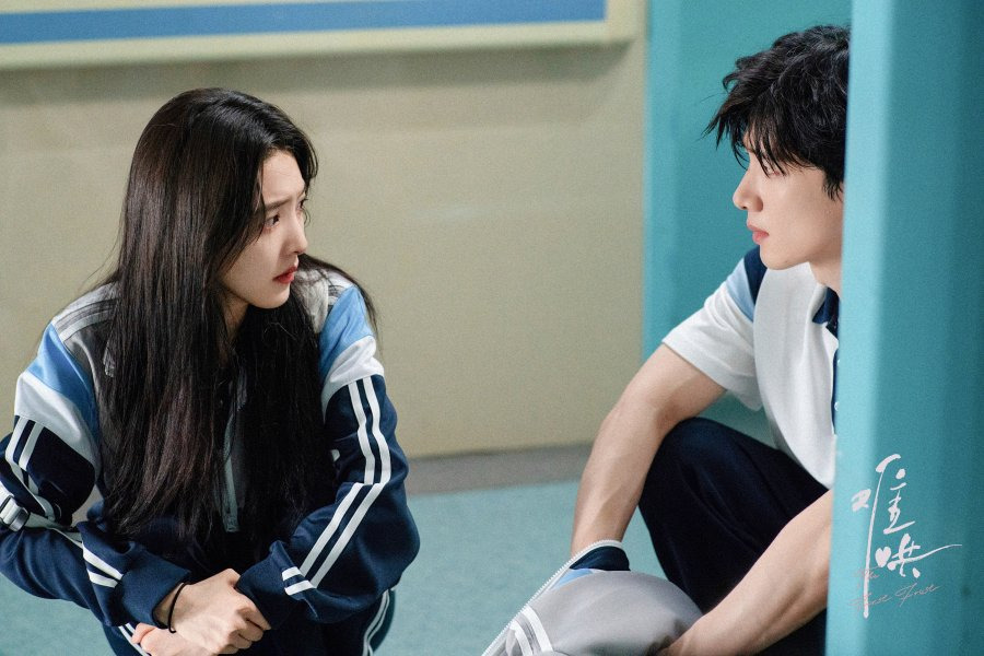 넷플릭스 백경정x장약남주연 현대 로맨스 중드 추천 1~26 화 리뷰 줄거리 등장인물 출연진 후기