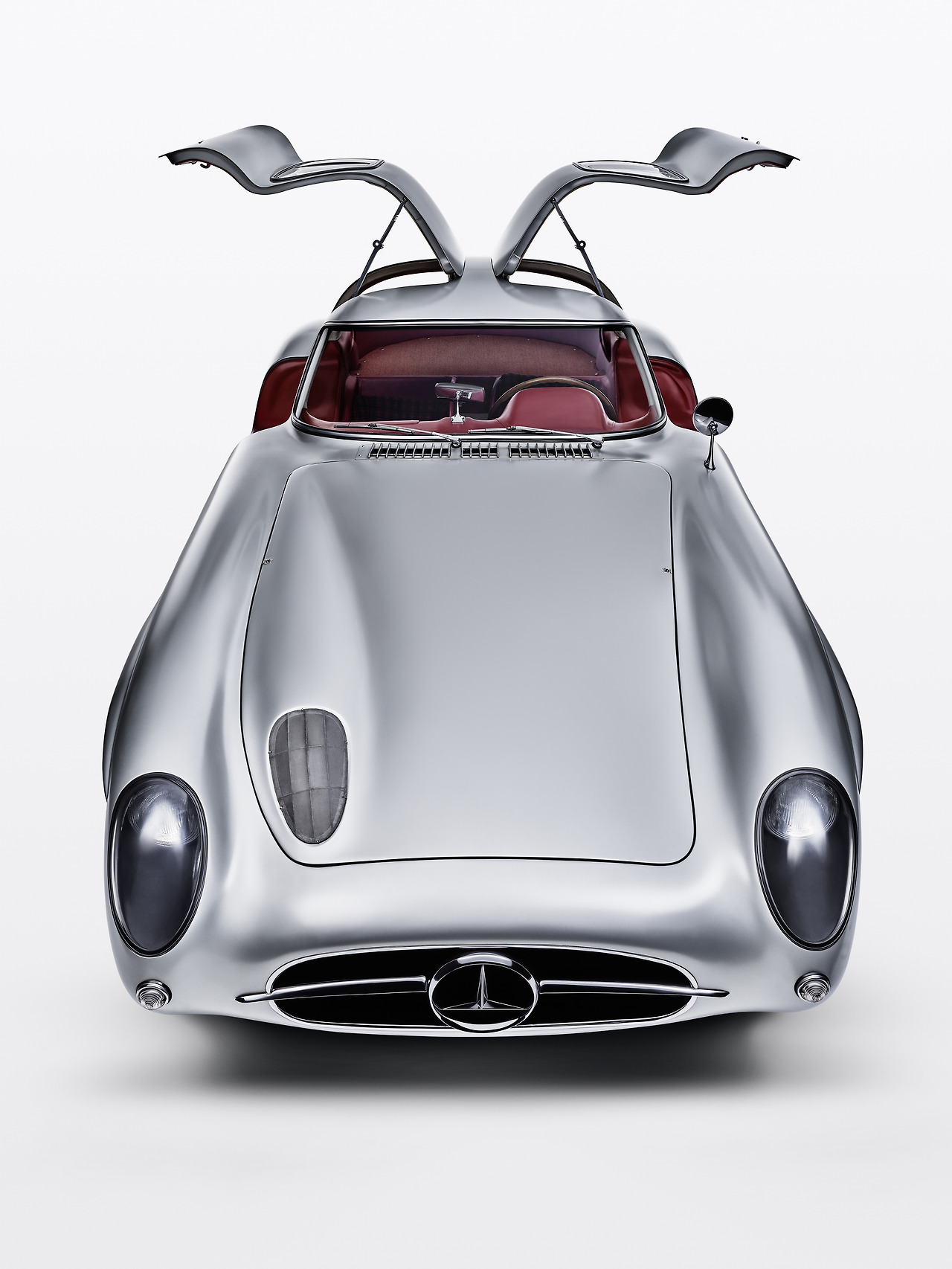 세계에서 가장 비싼 차에 오른 벤츠 300 Slr 울란하우트 쿠페 사진 원본 정리