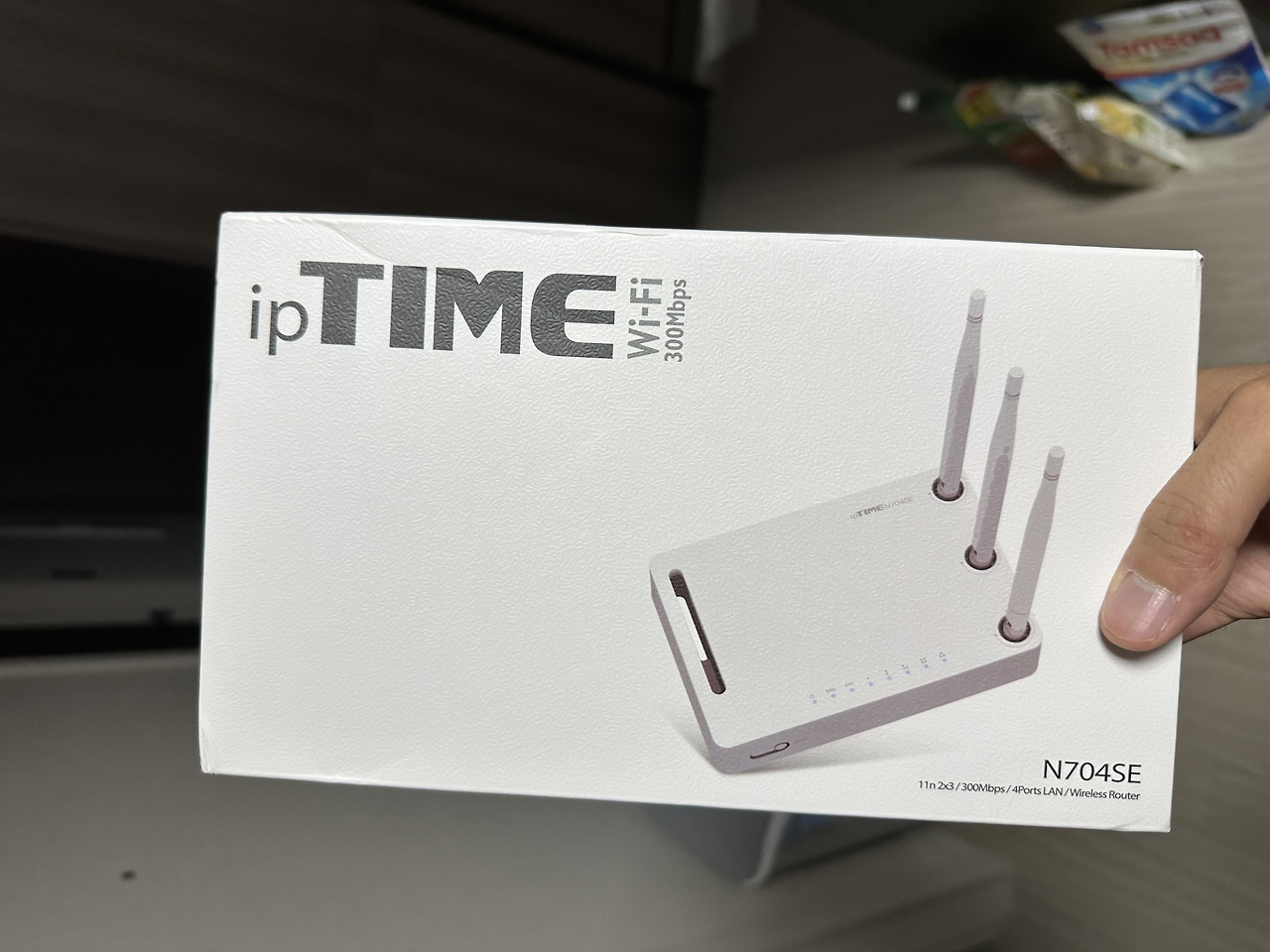 쿠팡 로켓배송 ipTIME 아이피타임 유무선 공유기 N704SE 사용 후기 정리