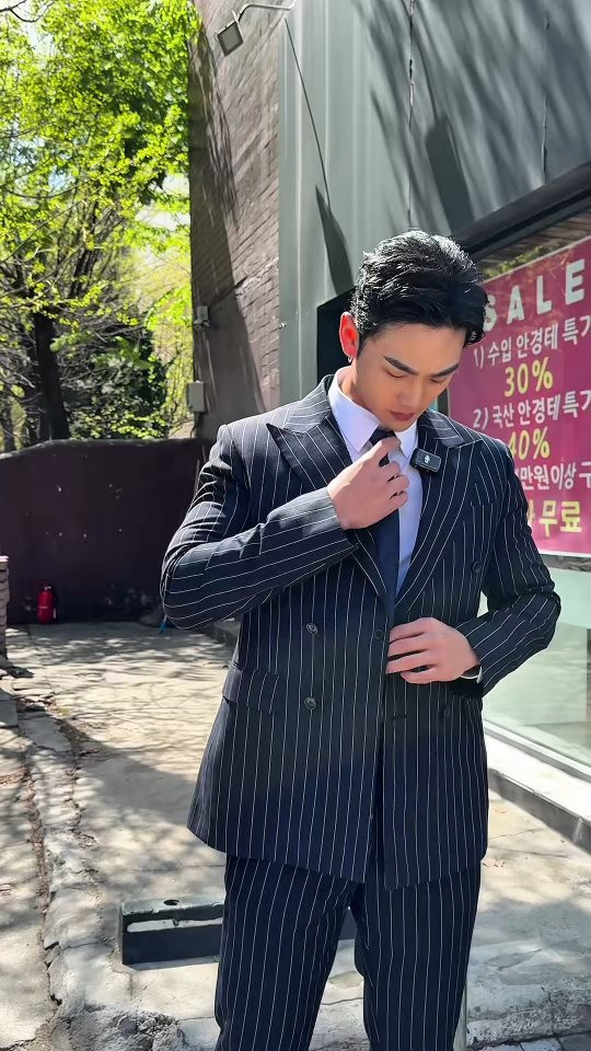 BAEK UP :: 250422 오늘의 백호