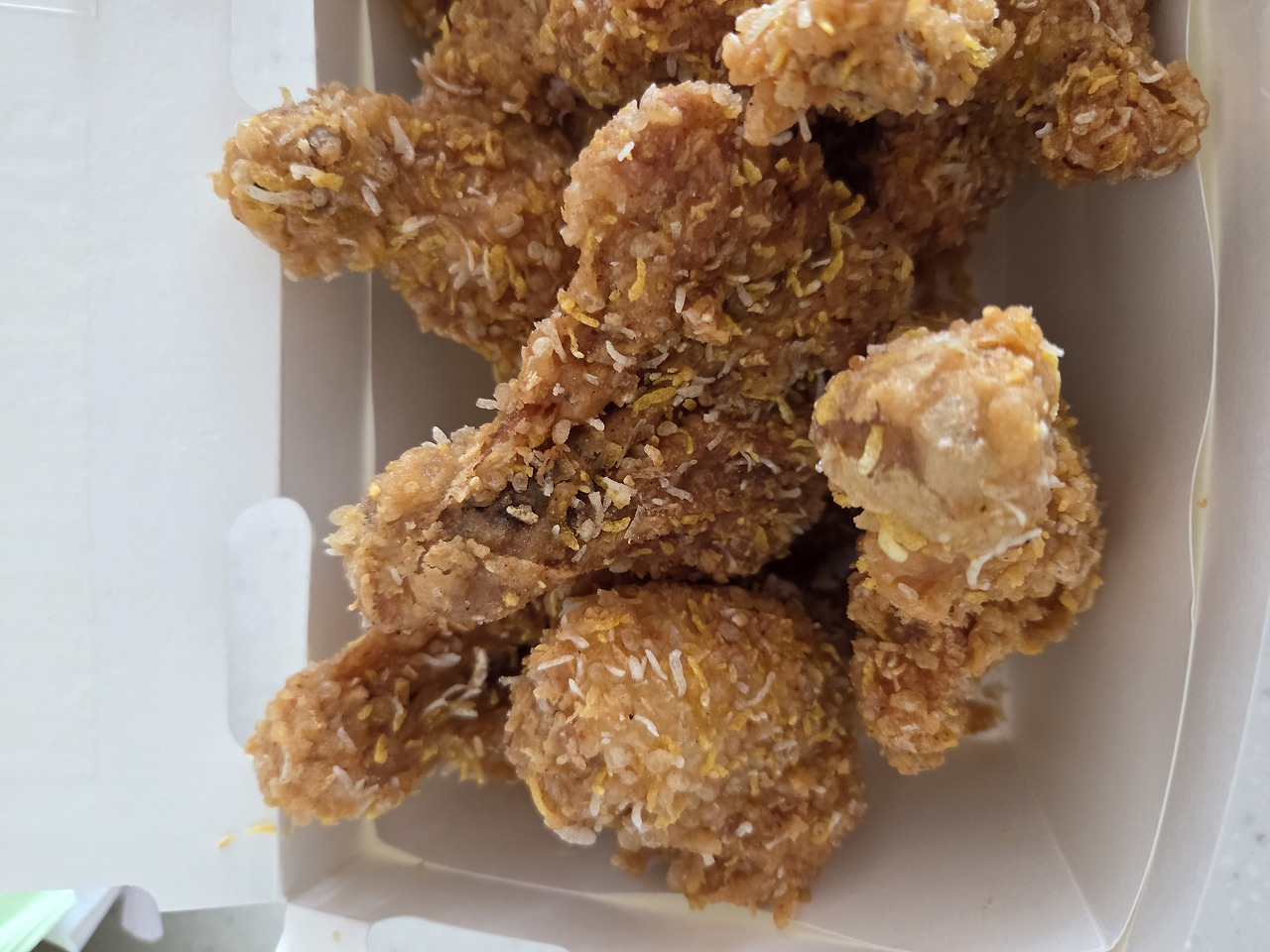 드디어 맛봤다! BHC 콰삭킹 솔직 담백 리뷰 (feat. 내돈내산)