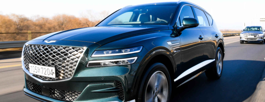 제네시스 GV80 풀체인지와 페이스리프트 모델의 연비와 중고 가격