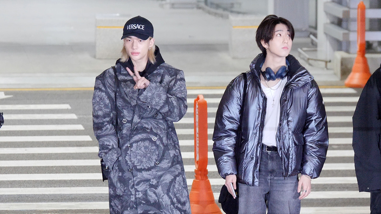 231213 AAA 출국 스트레이키즈 직캠 by 스피넬