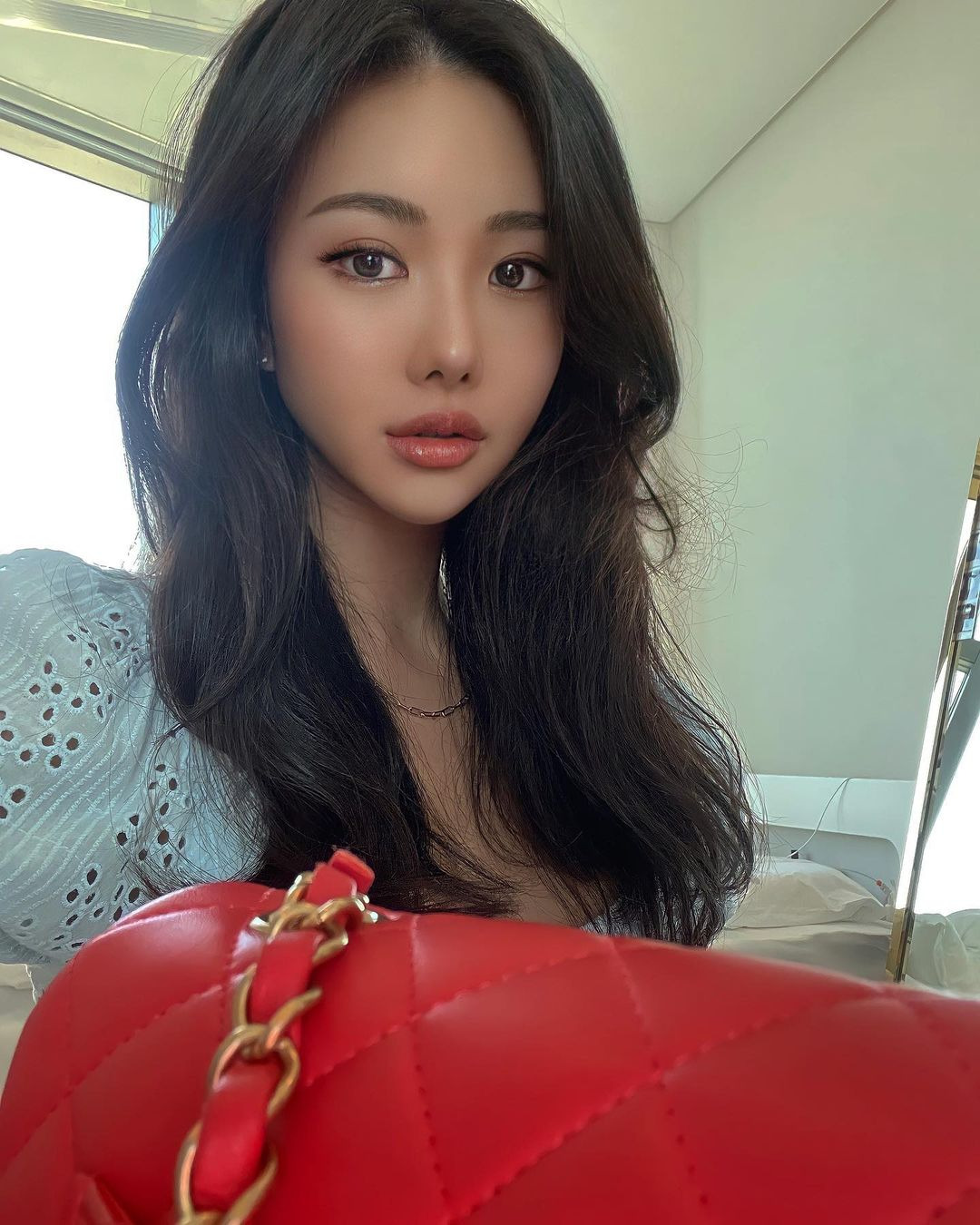 건강미인 우이니 사장님 인스타그램 셀카 사진 모음 — 스타들의★ 근황을 모아서