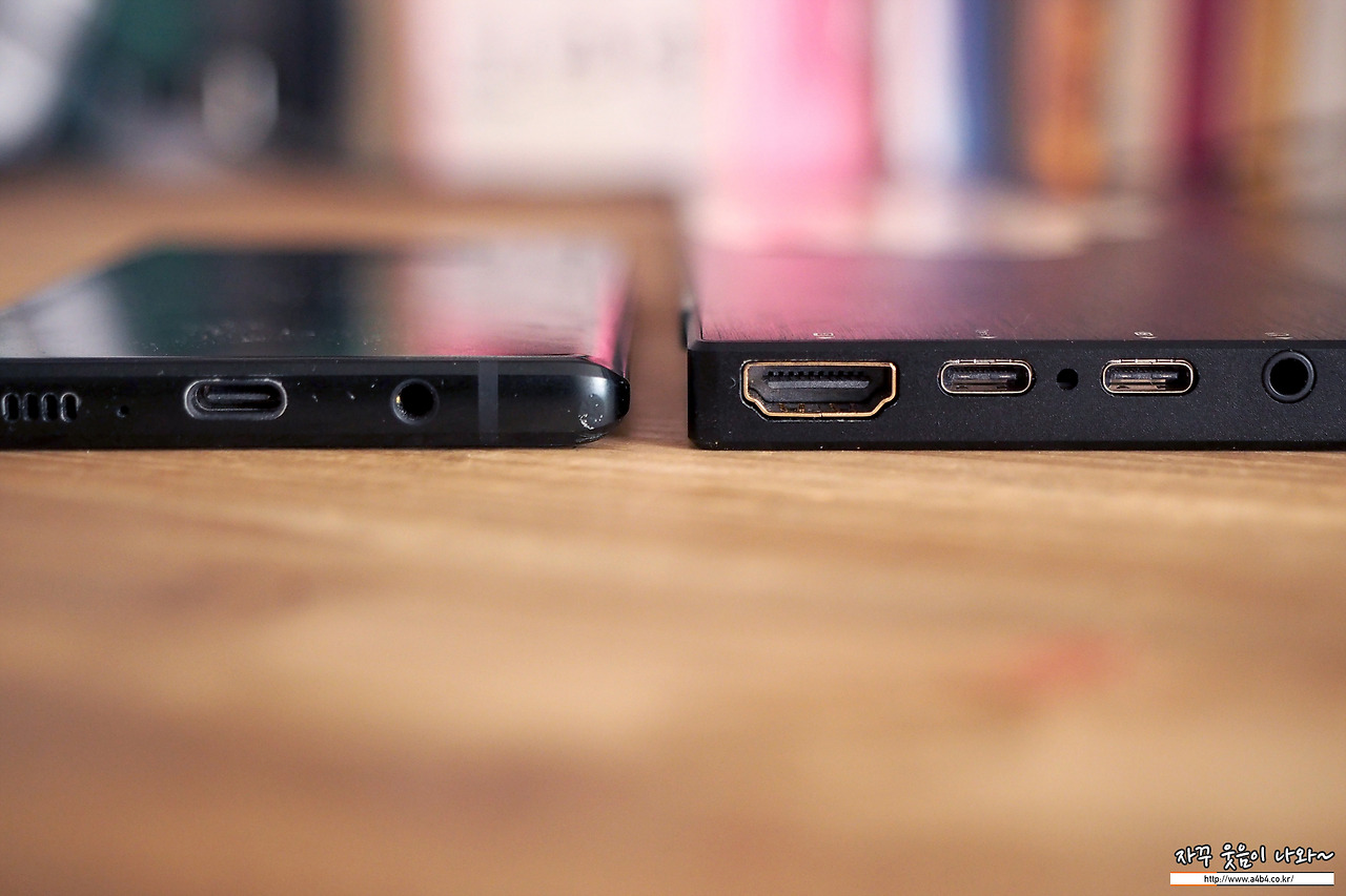 [장단점 명확한] 한성컴퓨터 포터블 모니터 15.6인치 : 5개월 사용후기 (TFX156T) :: ★ 솔직리뷰 ~ 여행 맛집 전시 공연