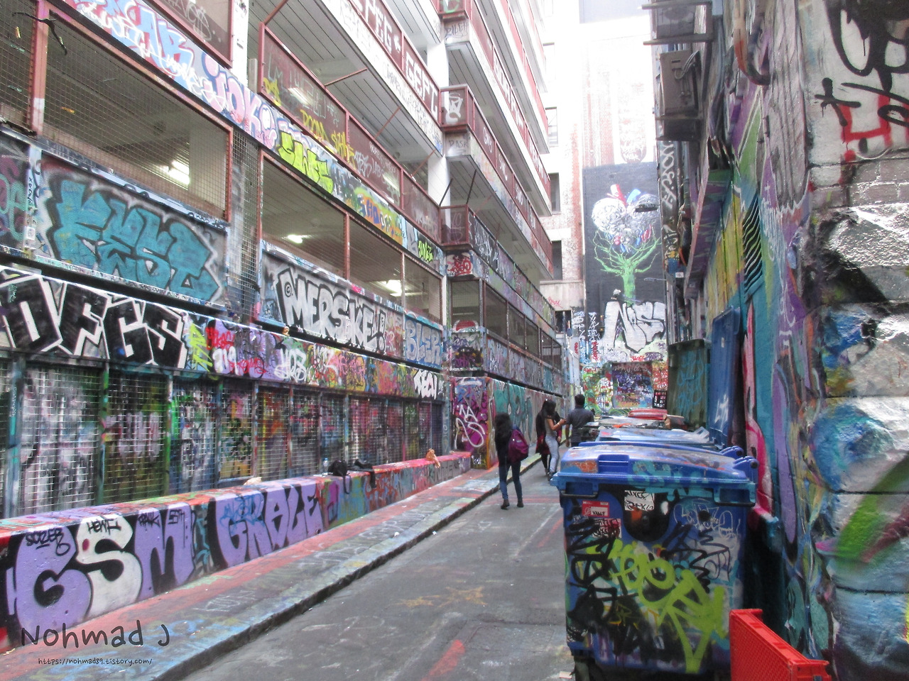 미안하다 사랑한다의 촬영지인 멜버른 그래피티 거리 호시어 레인hosier Lane