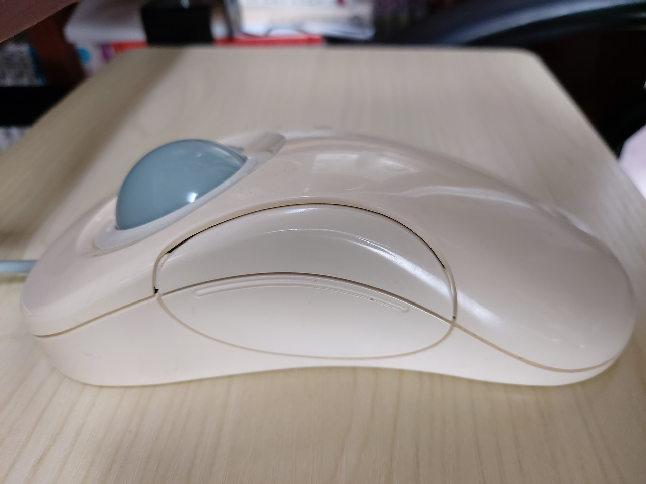 Microsoft IntelliMouse Trackball V1.0