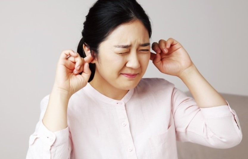 귀가 먹먹한 증상 알아보기