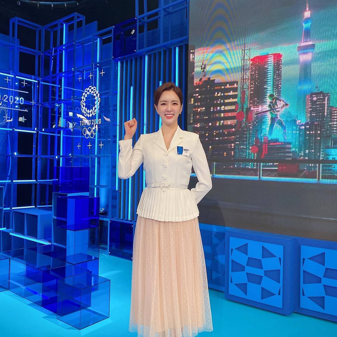 KBS 정지원 아나운서 프로필, 진품명품 주화와 목판 “결혼 남편 소준범 감독 자녀 나이 검스 화보 키 멘사 IQ 학력 가족”