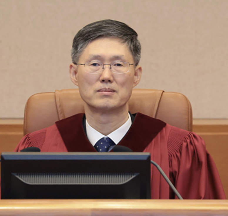 법관 문형배 프로필 정보 나이 재산 고향 학력 판사이력 헌법재판관