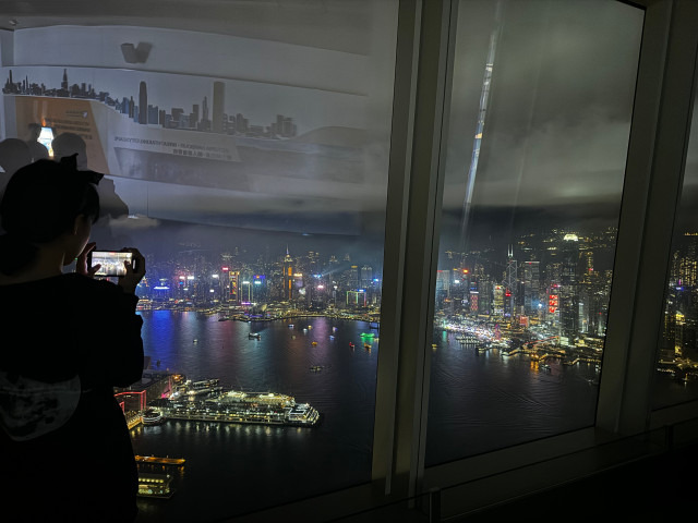 2024 홍콩 가족여행 가다 (3) Sky100 전망대 관람, 홍콩의 야경