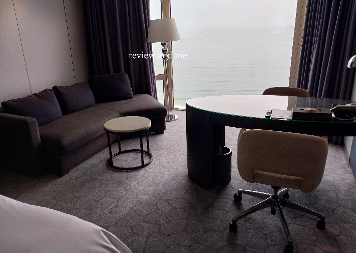 부산 파라다이스 호텔 신관 프리미엄 디럭스 오션 트윈 내돈숙박 리뷰앤미reviewandme