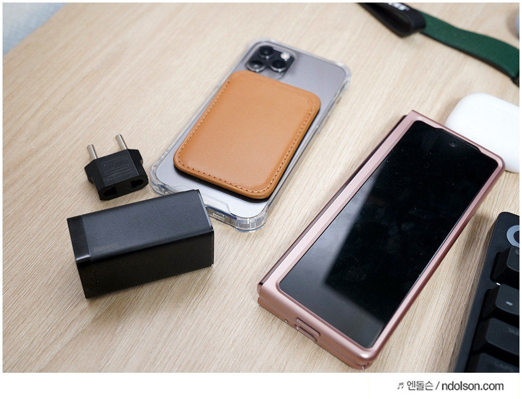 고속충전기 Gan 가성비 베이스어스 65w 120w 초고속충전기 사용 후기