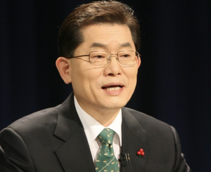 문국현 나이 고향 학력 이력 논란 프로필 - 이것조것