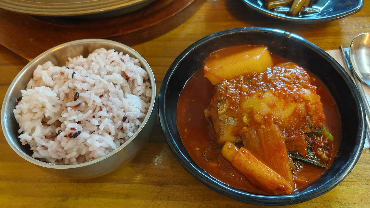 홍제동맛집 제주식탁 갈치조림 서대문구 홍제역 근처 맛집