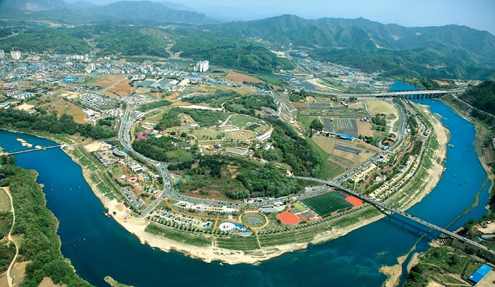 한탄강 오토캠핑장 예약한탄강 오토캠핑장 명당 카라반 캠핑장 수영장 안내