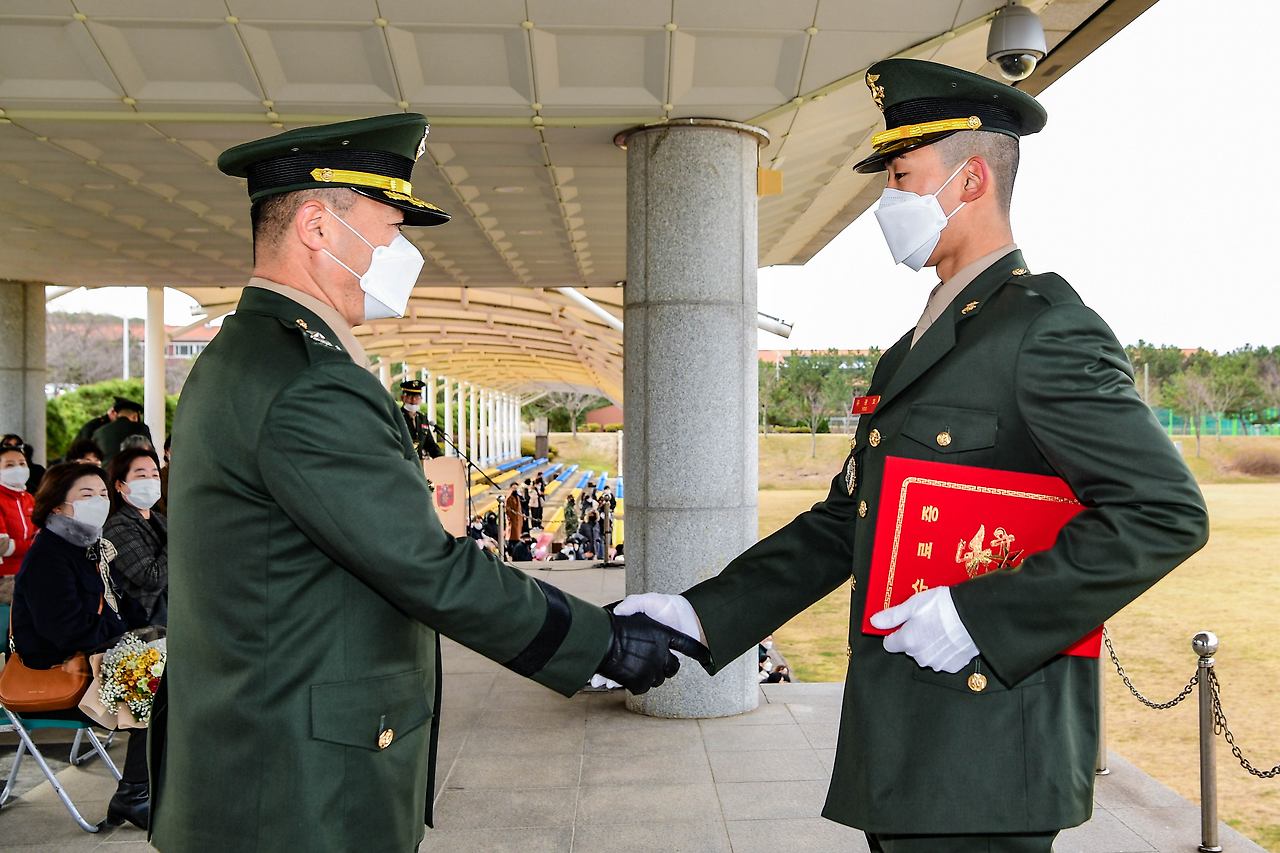 해병대 부사관후보생 398기 임관식 해병대 날아라마린보이 장교부사관교육대 관련자료 해병닷컴