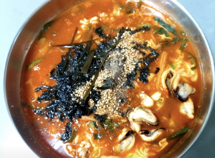 극한직업 장칼국수 순두부 양미리 장칼국수 강릉순두부장칼국수