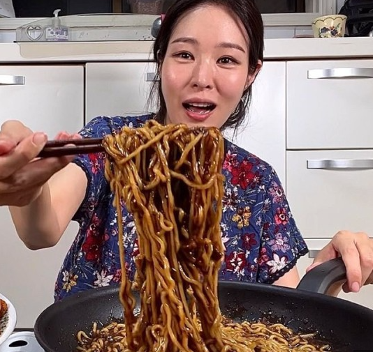 미자 나이, 키, 몸무게, 다이어트 80kg에서 48kg 감량!