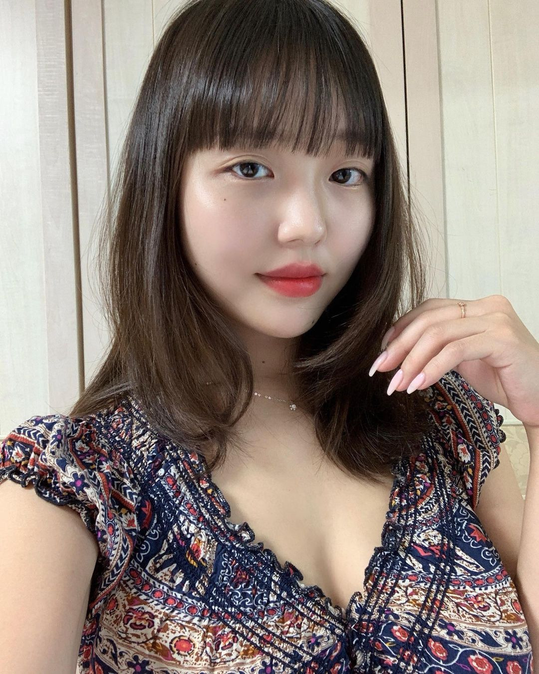청순한 카페 사장님 인스타그램 셀카 사진 모음 — 스타들의★ 근황을 모아서