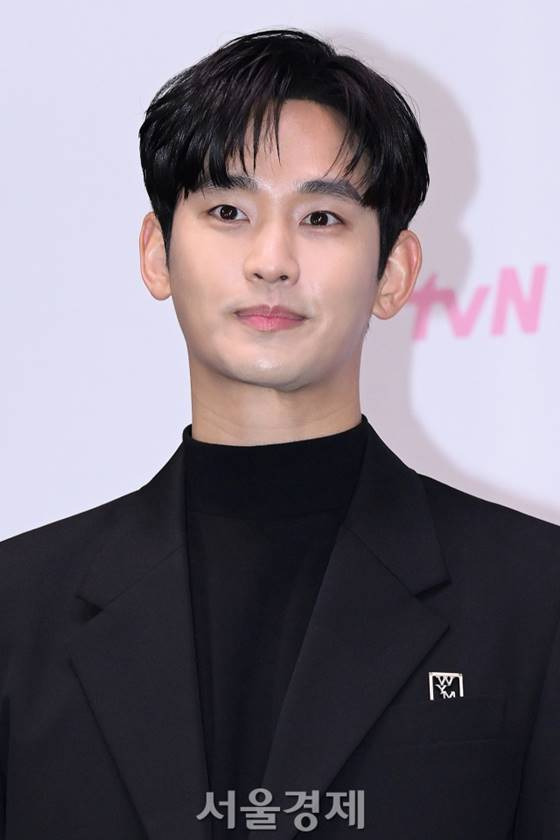 김수현 배우 프로필 드라마 영화 출연작 키 나이 학력 고향 최근영상 작품활동 필모그래피 생각대로 인포모아