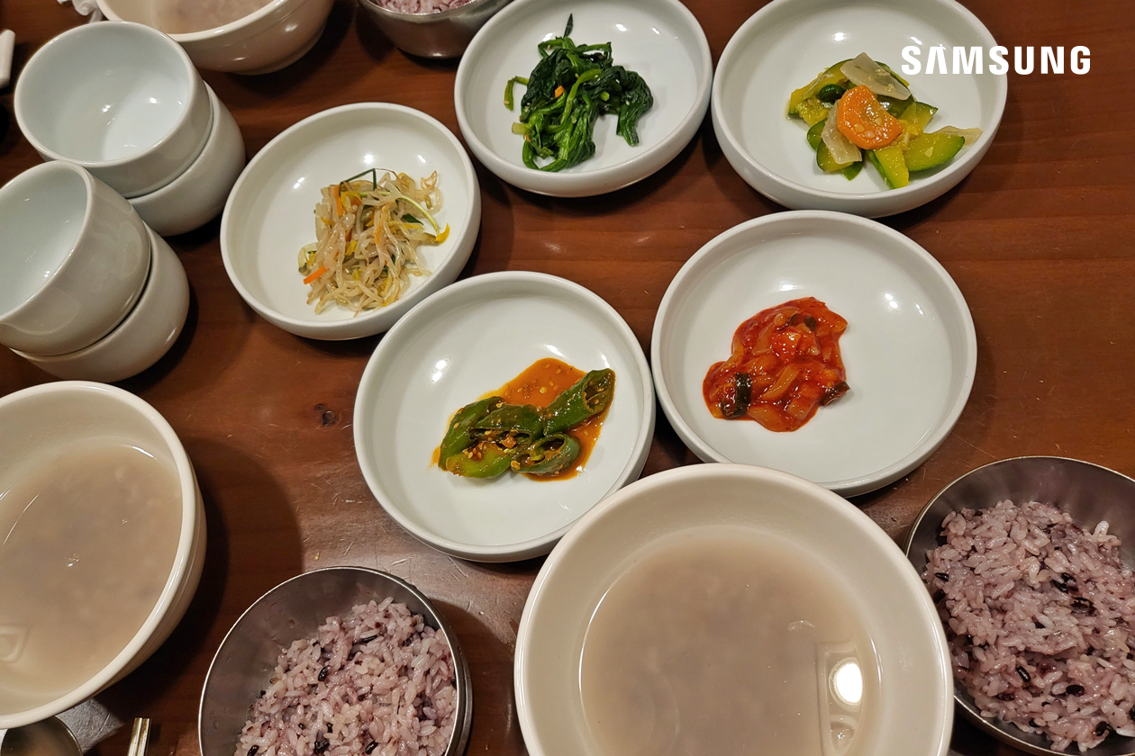 수원 연말 모임 장소가 고민이라면 가성비 한정식 코스요리 추천 영통역 맛집