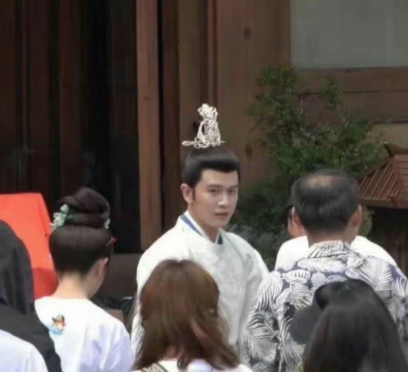 임가륜 이란적 서정계 ‘유수초초 流水迢迢 촬영장 사진and 임가륜 사진