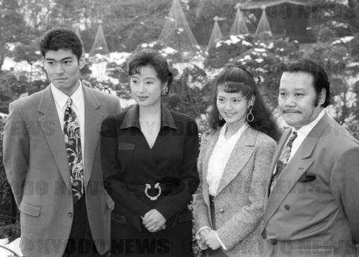킨츠바키寒椿 한춘