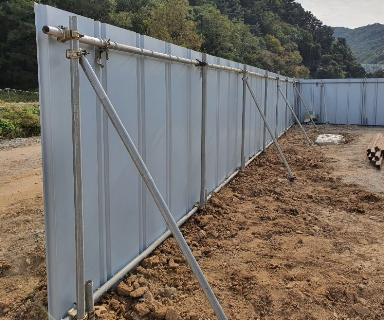 신재 이지아이egi 휀스 530mm 가격 먼지 공사현장 가림막 Rpp 방음판 500mm 폭 가설방음벽6m4m3m