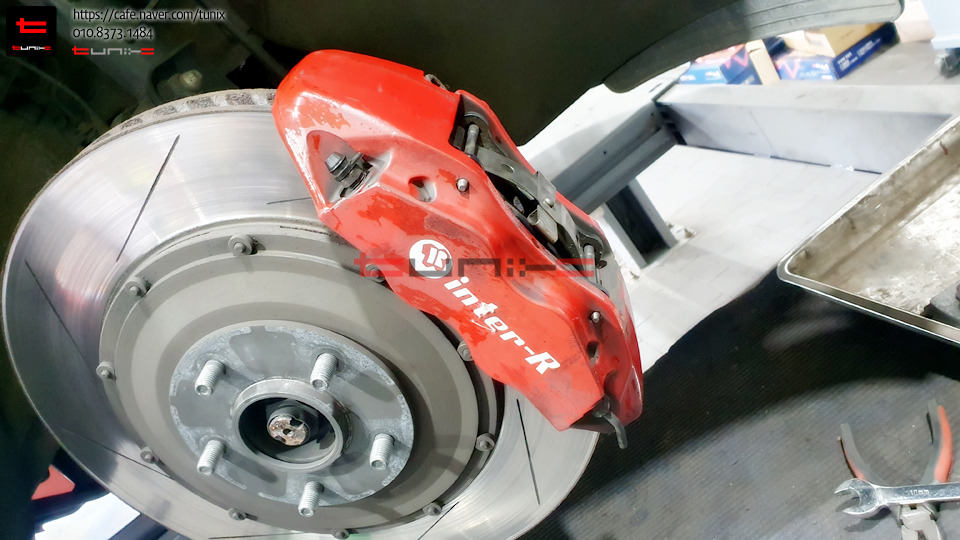 인터알 슬림4p ( 만도슬림4p ) 패드교체 - 인터알 스트리트패드 카니발KA4 대구브레이크튜닝 튜닉스