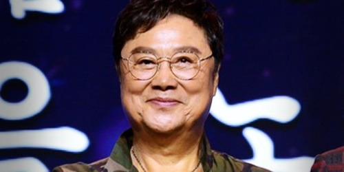 가수 남진 프로필 실제 나이 키 몸무게 학력 고향 가족 관계 혈액형 데뷔 소속사 부인 아내 아버지 본명