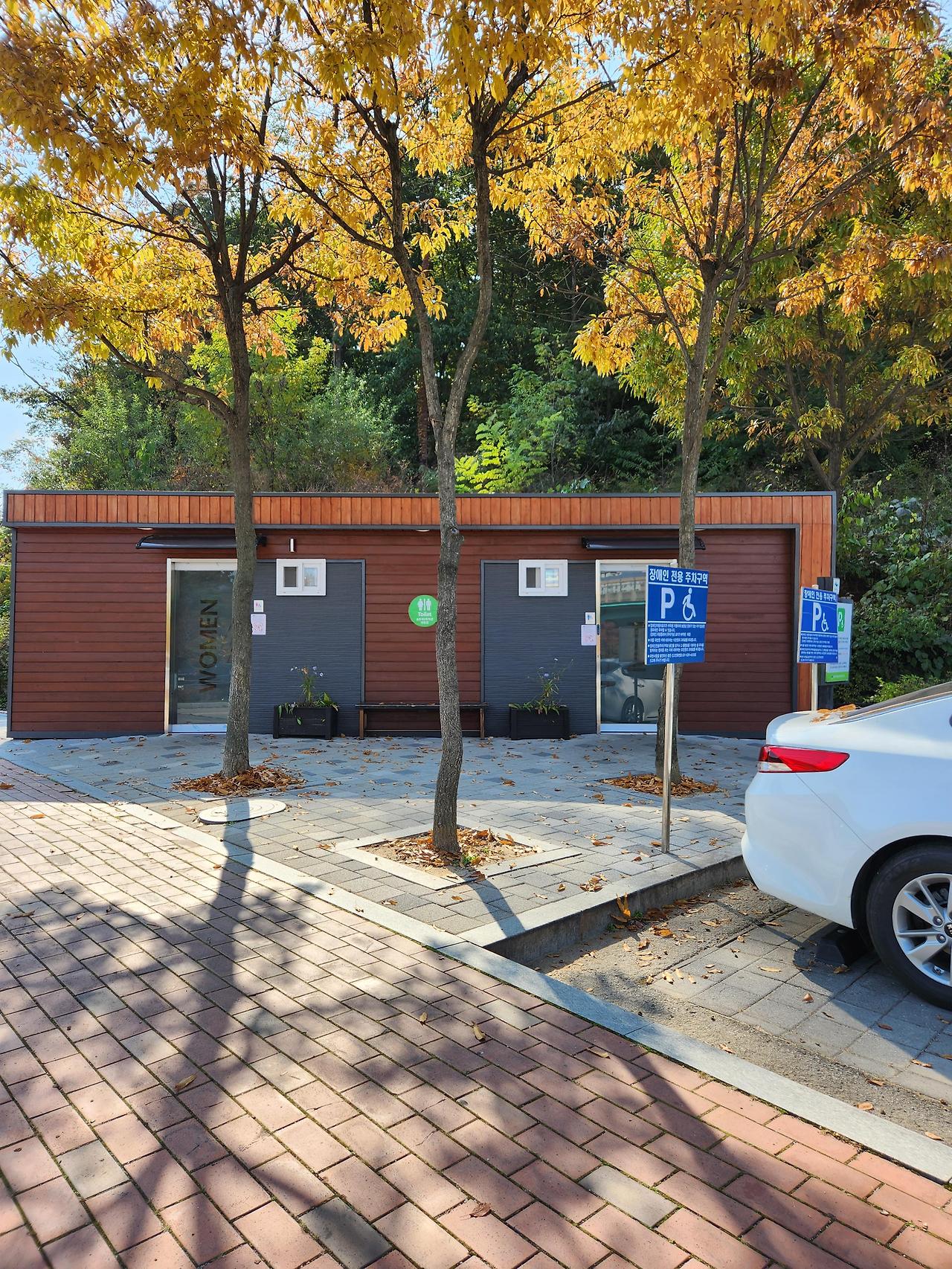 경기도 단풍구경 명소 송추계곡 주차장 주차요금 등산로 정보 욜로이스트의 유유자적