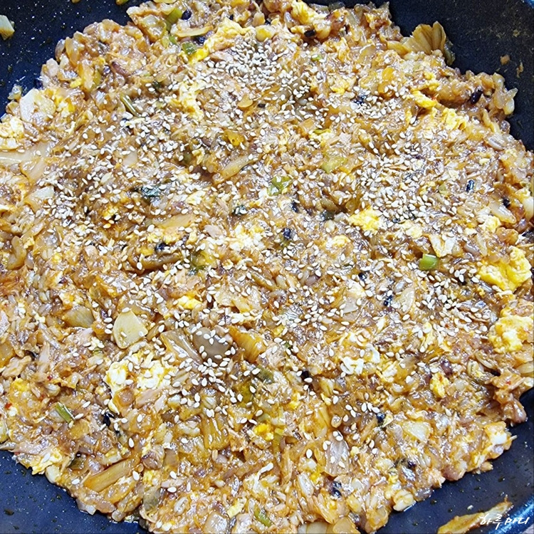 [곤약밥/햇반] 햇반 현미귀리, 귀리흑미 곤약밥 후기(feat. 김치볶음밥) | 하루마디