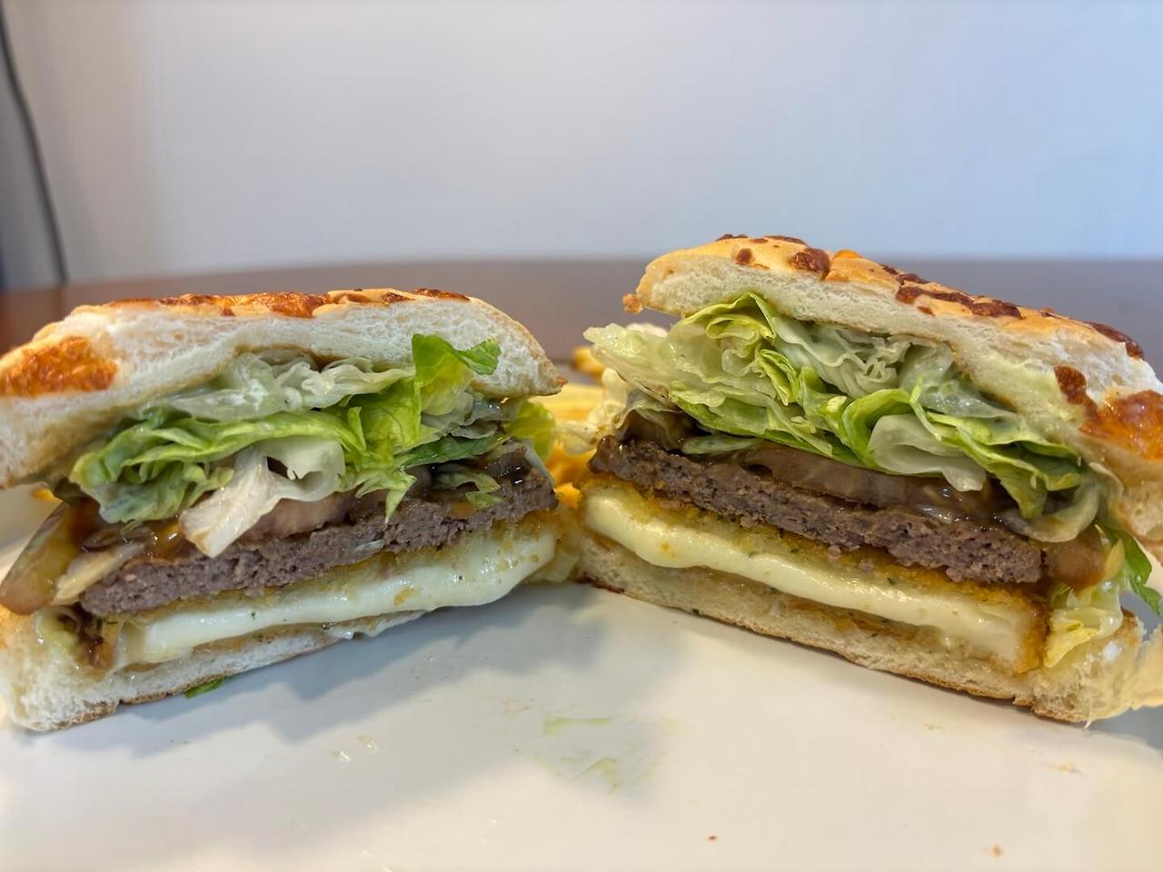 롯데리아 나폴리 맛피아 모짜렐라 버거 리뷰 후기 발사믹 바질 할인정보 칼로리 등 영양정보 맛평가 등 정보 포함