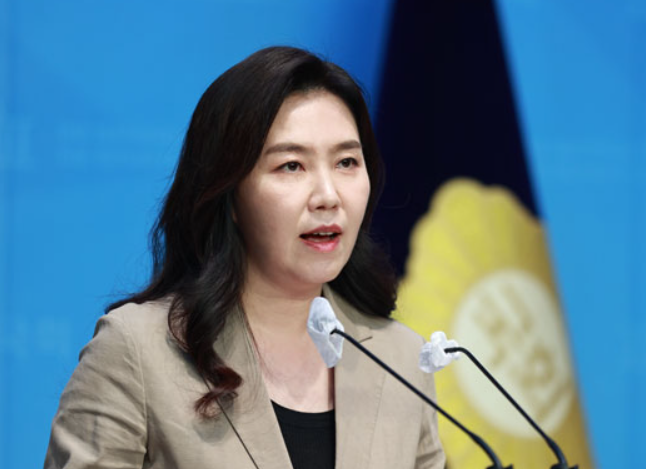 강유정 국회의원 교수 프로필 나이 영화 평론가 결혼 남편 대변인
