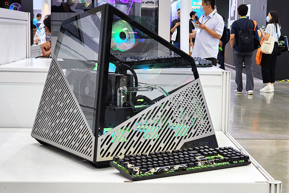 [컴퓨텍스 2023] AZZA의 제일 독특한 PC 케이스 살펴보니?