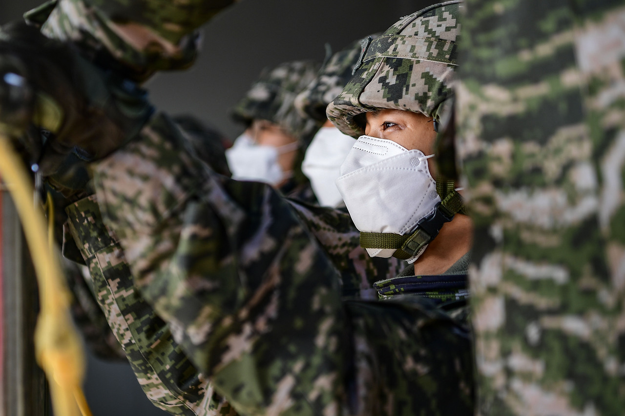 해병대 부사관후보생 399기 공중돌격훈련 해병대 날아라마린보이 장교부사관교육대 관련자료 해병닷컴