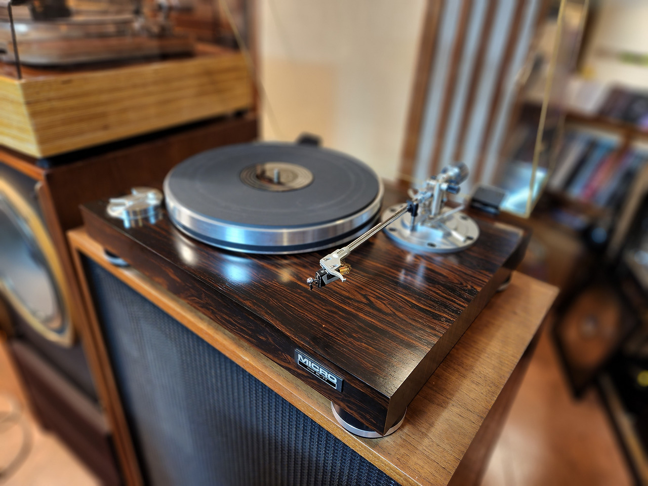 보기드믄 마이크로세이키 MICRO BL-77 턴테이블 입니다 -A급 MA505MK3 롱형톤암 스탄톤MM카트릿지 채용-(Stock-out)