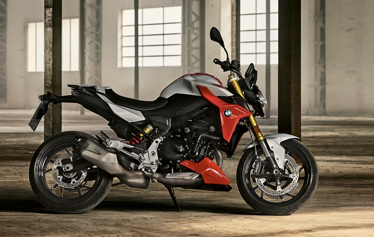 예뻐요! 가성비 좋은 2022 BMW F900R 미들급 오토바이 추천