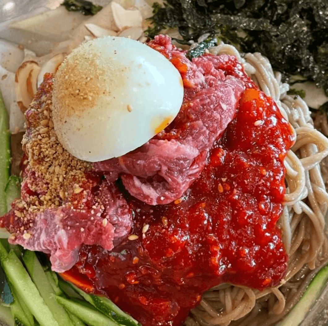 생방송투데이 명품 한우육회 막국수 맛의승부사