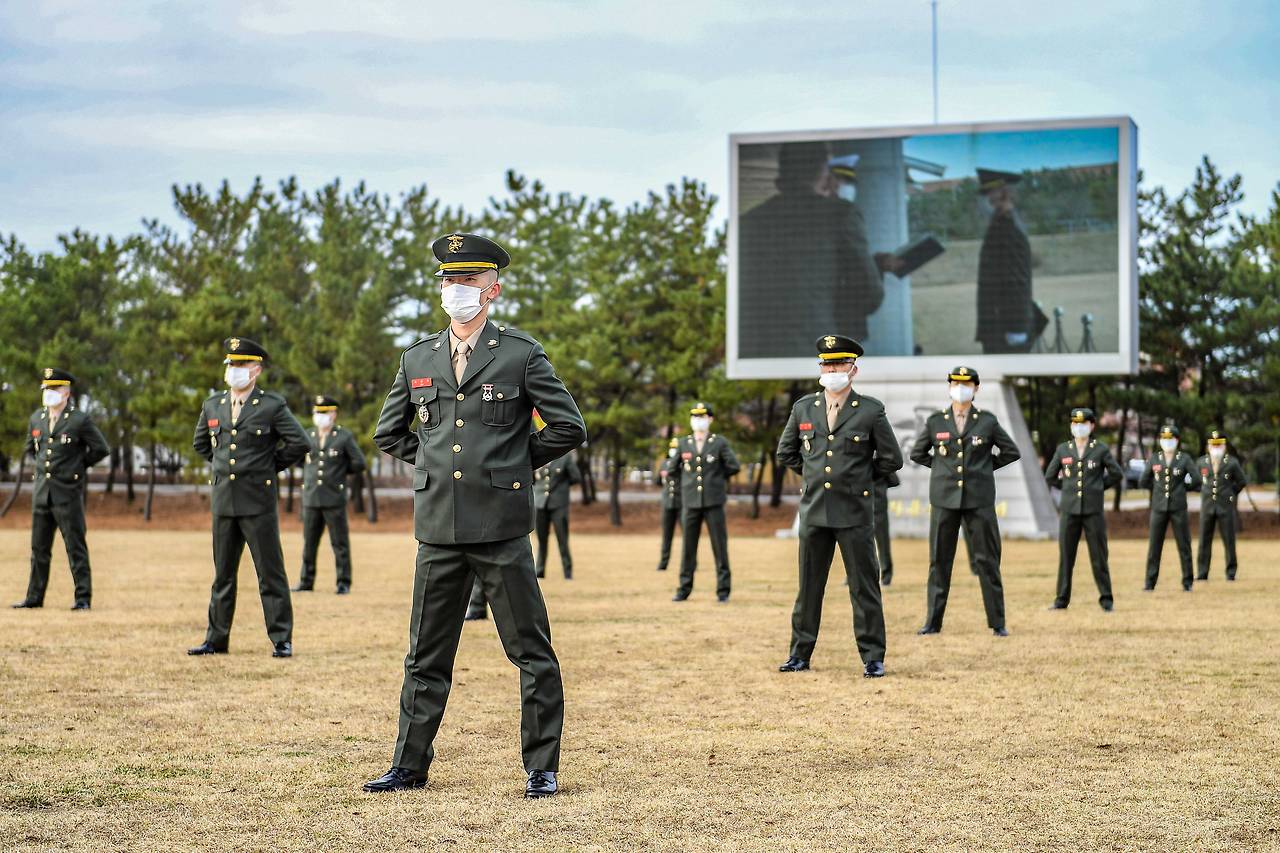 해병대 부사관후보생 398기 임관식 해병대 날아라마린보이 장교부사관교육대 관련자료 해병닷컴
