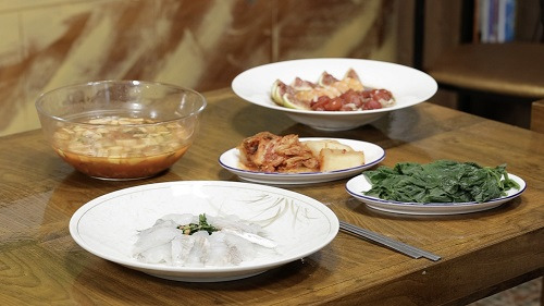 식객 허영만의 백반기행 백진희 광주 퓨전한식 새우토마토절임 무화과 방풍낫토무침 농어건정간국 맛집 어디 광주 시인의 계절음식