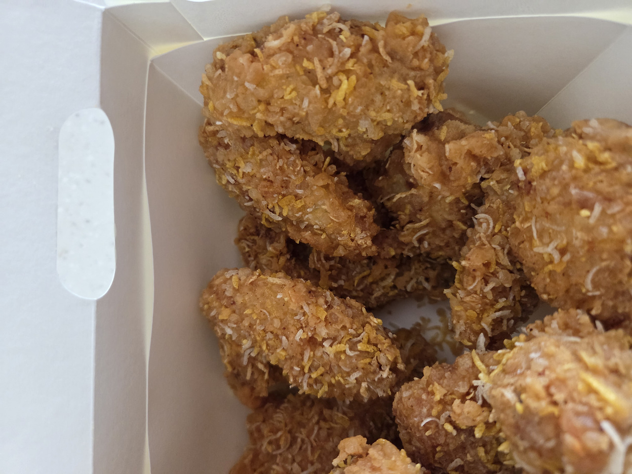 드디어 맛봤다! BHC 콰삭킹 솔직 담백 리뷰 (feat. 내돈내산)