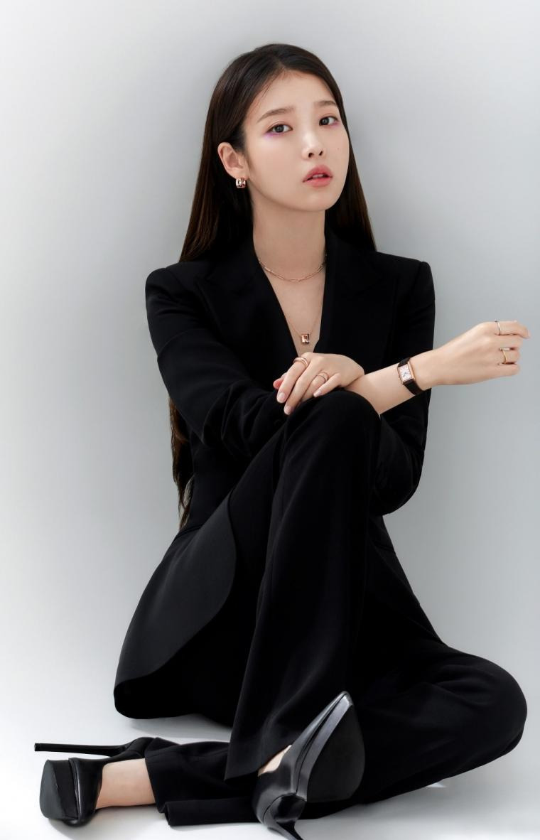 IU Sexy Photoshoot 11 Images | KpopCelebs